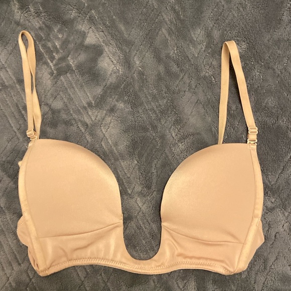 Victoria's Secret | Intimates & Sleepwear | Nwot 20 Victorias Secret ...